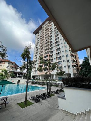 Golf Course View Unit Puteri Palma 2, IOI Resort Putrajaya for Sale ...