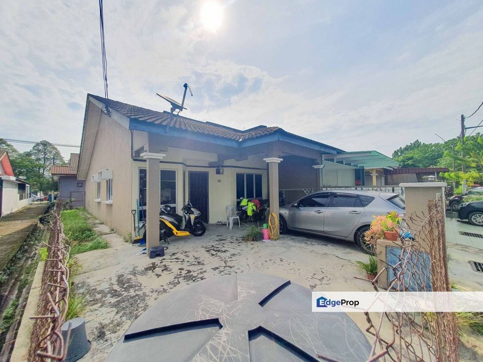 Single Storey Terrace Taman Kinrara Seksyen 4 Puchong for Sale @RM470 ...