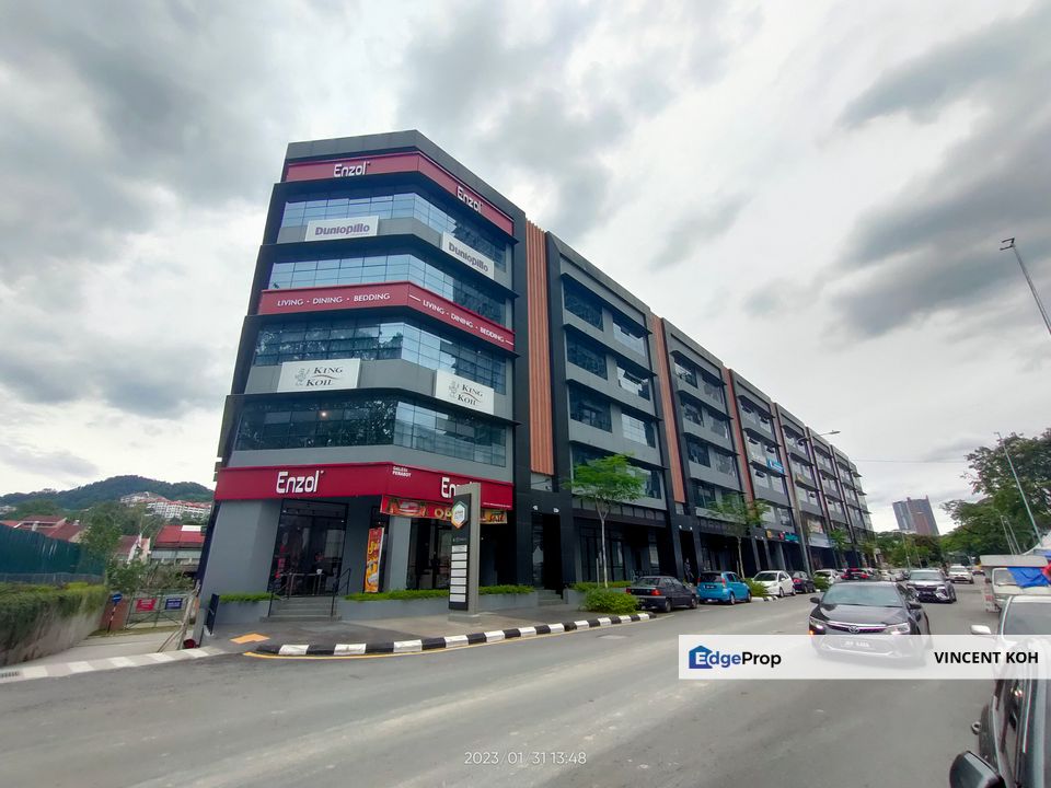 Blue-chip En Block Shop Office For Sale - 4 Storey with Lift and ...