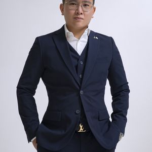 Real Estate Agent: Nick Chin from MCENTURY PROPERTIES | EdgeProp.my