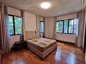 Fernlea Court low density 3 bedroom apartment for sale in Taman U-Thant ...