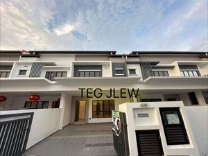 Strategic Location & Good Value 20x70 2 Sty Setia Utama Setia Alam for ...