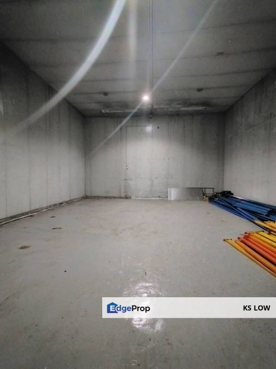Warehouse with Freezer Room @ Glenmarie Industrial Park for Rental ...