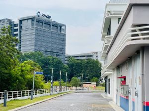 Fully Reno Radius Business Park Cyberjaya for Sale @RM2,400,000 By MOHD ...