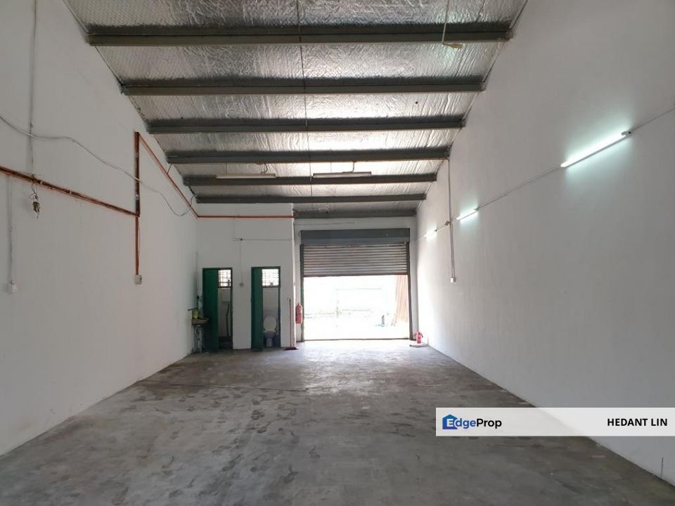 PERINDUSTRIAN PUCHONG UTAMA 1STY 20X80 LINK FACTORY WAREHOUSE FOR SALE ...