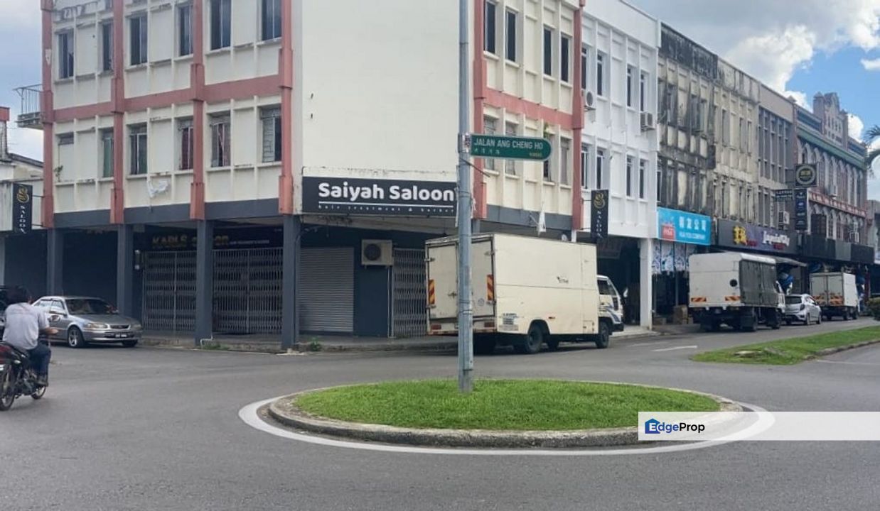 Ground Floor Shoplot For Rent! Located at Ang Cheng Ho Road for Rental ...