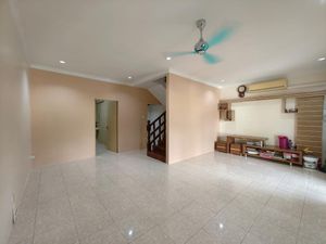 Double Storey Terrace House For Sale Located at Taman Kota Padawan ...