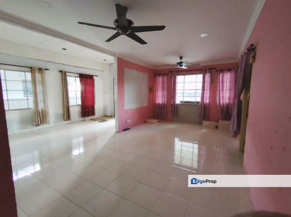 Single Storey Semi Detached house For Sale! Located at Jalan Muara ...