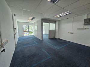 Second Floor Intermediate Office / Shoplot For Rent Located at Pending ...