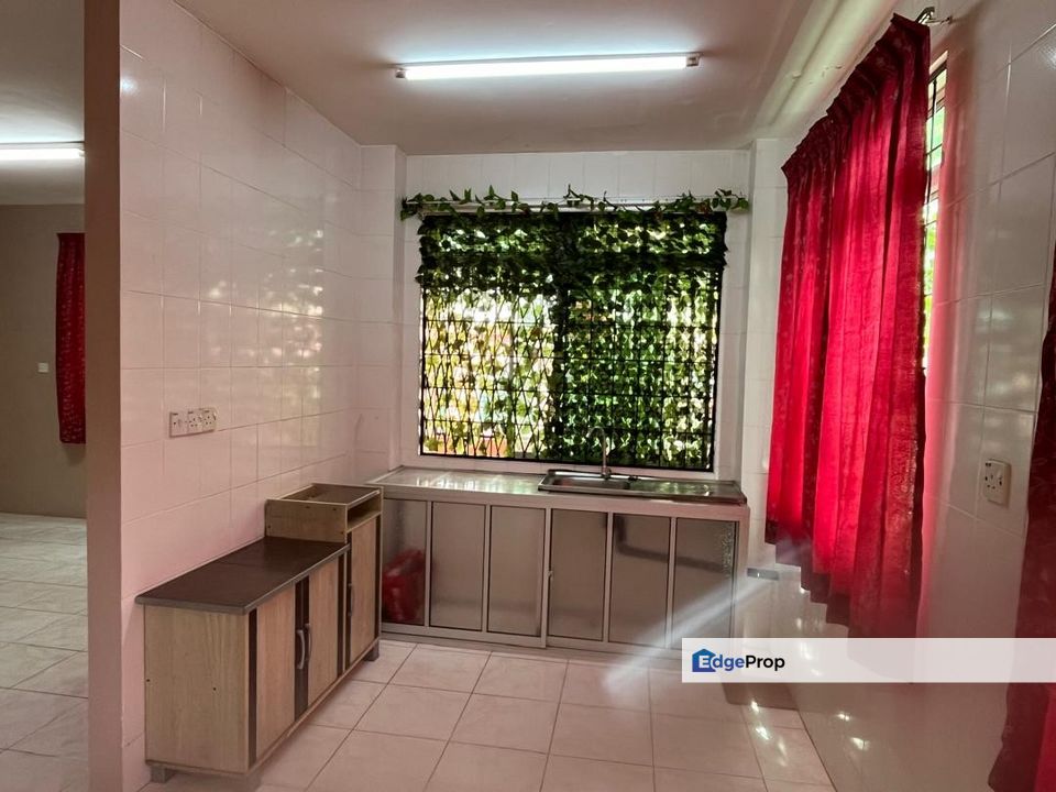 Eden Heights Condominium (Ground Floor)For Rent! Located at Richmond Hill for Rental @RM1,300 By ...