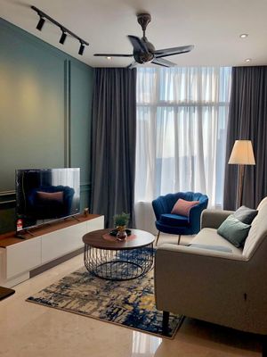 Sky Suites KLCC Dual-Key High Floor -Well Maintain- Walk to LRT/MRT for ...