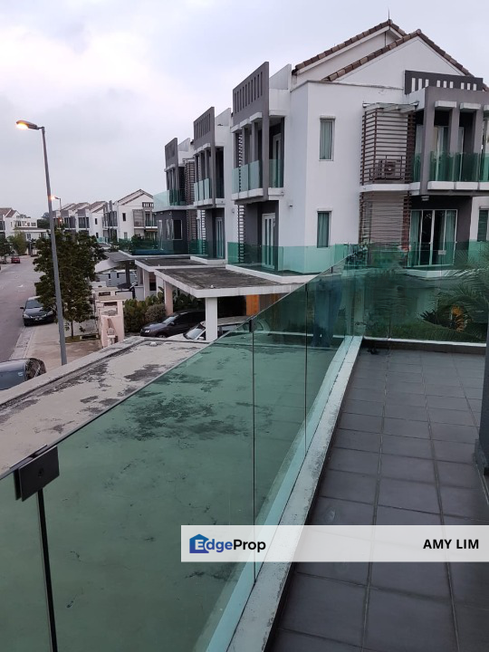 Usj Height Capri 2.5 storey Corner House F/f Huge Garden Subang Jaya for Sale @RM2,900,000 By ...