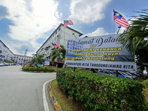 Apartment Kenanga, Taman Bunga Raya, Bukit Beruntung for Sale @RM72,000 ...