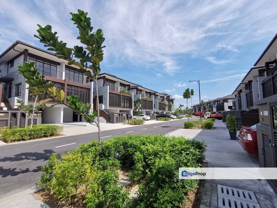 Freehold 3 Storey Exclusive The Mulia Residence for Sale @RM1,480,000 ...