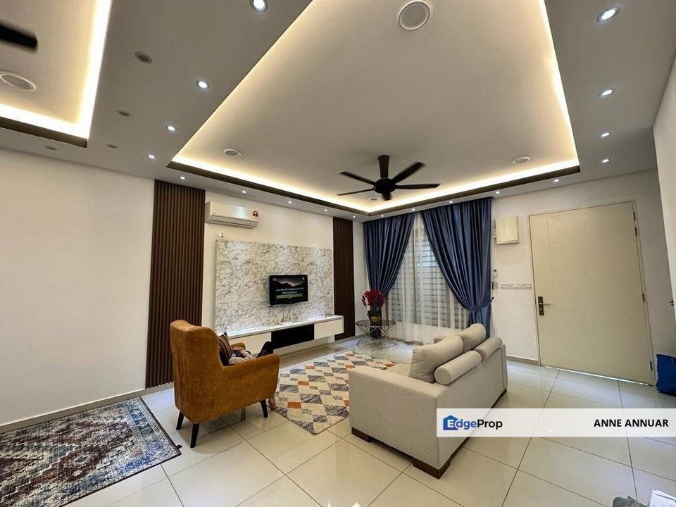 FACING OPEN\ RENOVATED Double Storey Terrace Tiara Sendayan for Sale ...