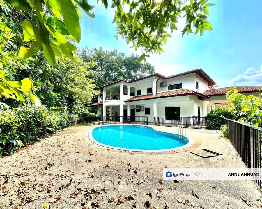 LUSH GREENERY Double Storey Bungalow IOI Resort City Putrajaya for ...