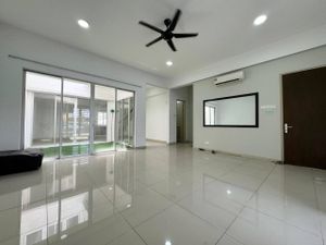 MODERN CONCEPT Double Storey Linkhouse Sephira Alam Impian for Sale ...