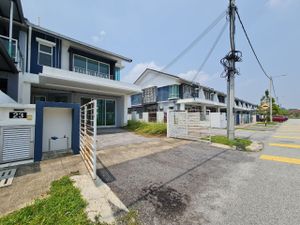 End Lot Facing Playground Rumah Baru Teres 2 Tingkat Widuri Residence ...