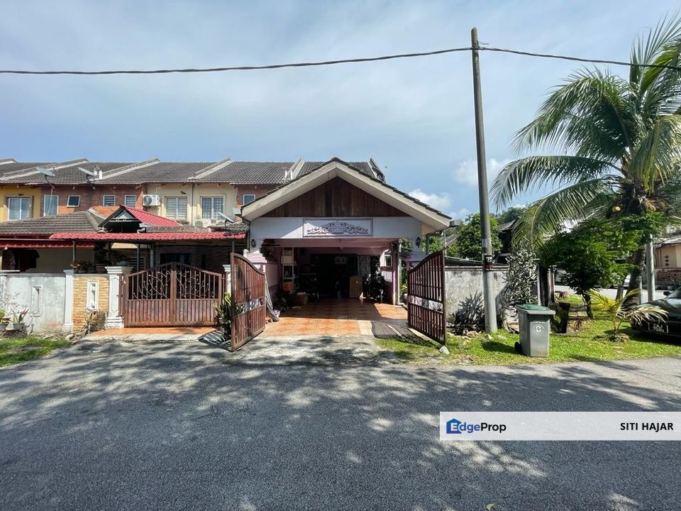 Taman Eka Matahari, Labu, Negeri Sembilan, Freehold + Corner Double ...