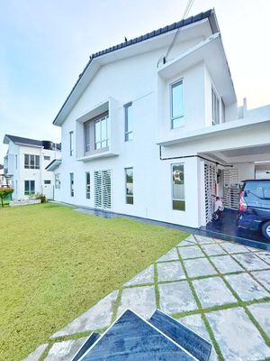 Tiara Sendayan, Seremban, Negeri Sembilan, Corner Lot Double Storey ...