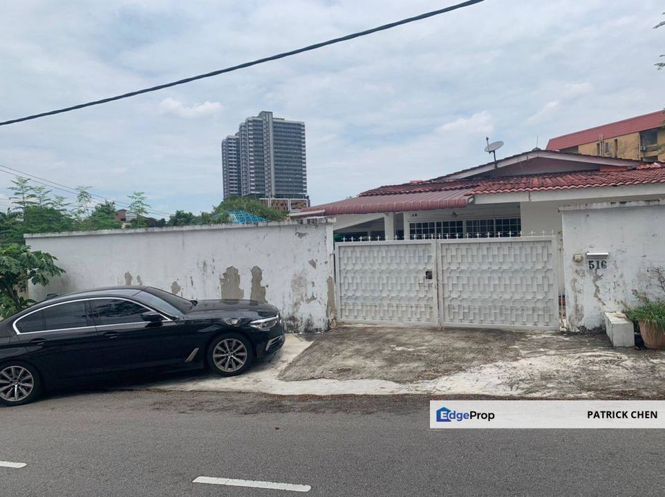 Guarded Freehold Bungalow , Jln 17/20, Section 17 Petaling Jaya for ...