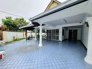 Renovated and Extended Corner Lot Double Storey Seksyen 24 Shah Alam ...