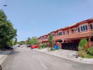 Strategic Location Double Storey Alam Budiman Seksyen U10 Shah Alam for ...