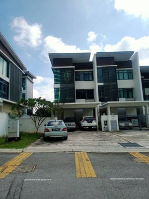 Corner Cristal Serin Residence Terrace House for Sale @RM1,150,000 By ...