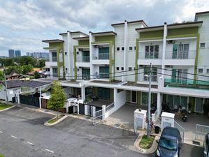 Double and Half Storey Terraced, Sentosa Impian Sungai Merab, Kajang ...