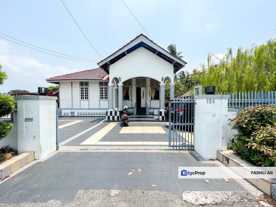 Banglo Setingkat @ Jalan Daud, Muar Johor for Sale @RM935,000 By FADHLI ...