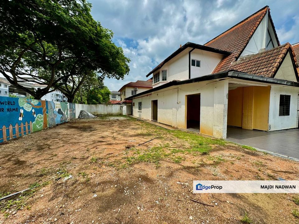 [Huge Land] Freehold End Lot Double Storey House Taman Setiawangsa Kl ...