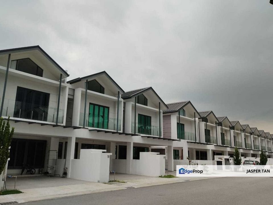 Bukit Puchong New 2 Storey landed house for Rental @RM2,000 By JASPER ...
