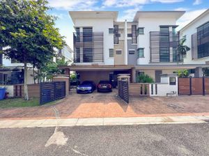 3 Storey Semi DetachedJELUTONG HEIGHTS, SEKSYEN U8 BUKIT JELUTONG for ...