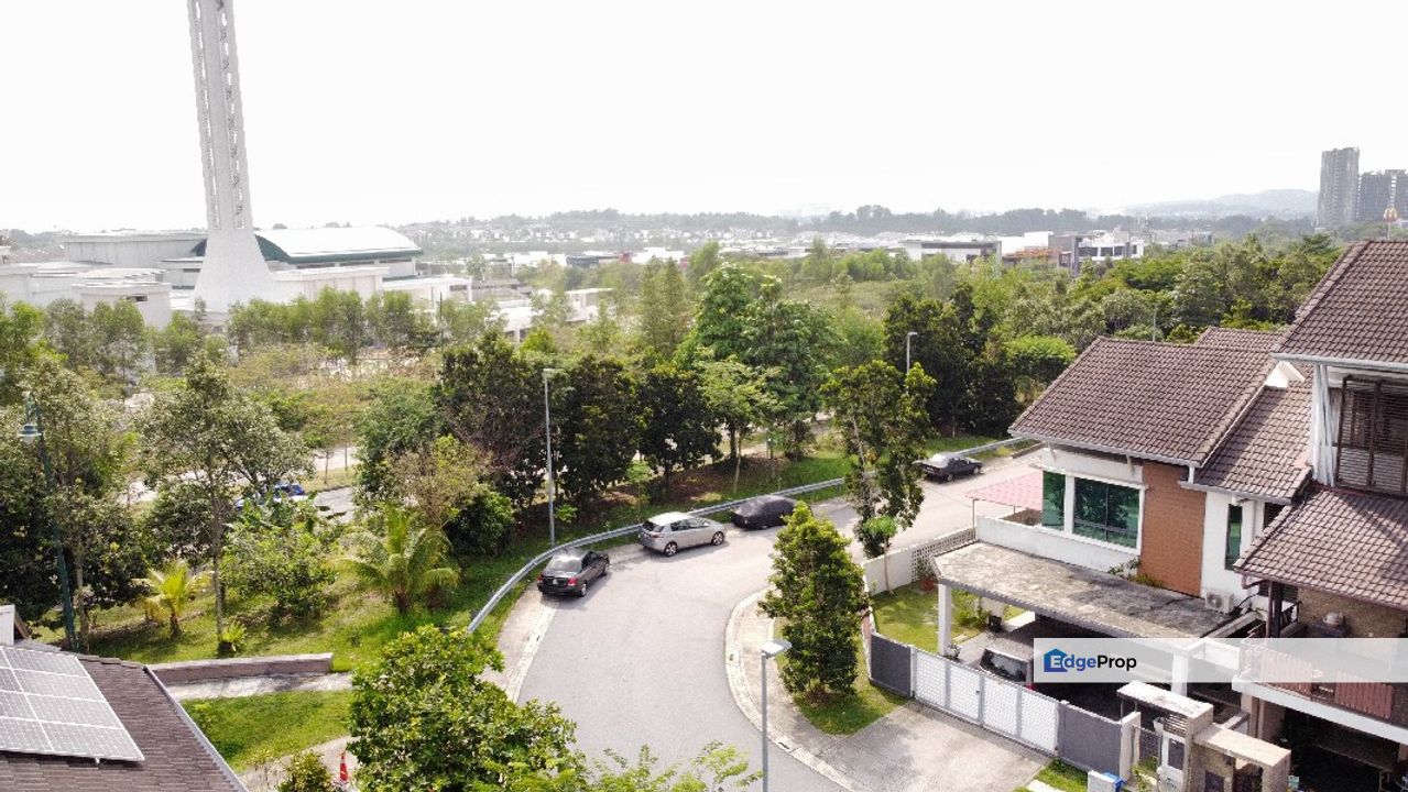 Ivy Terrace Denai Alam Corner Terrace house with pool for Sale @RM1 ...