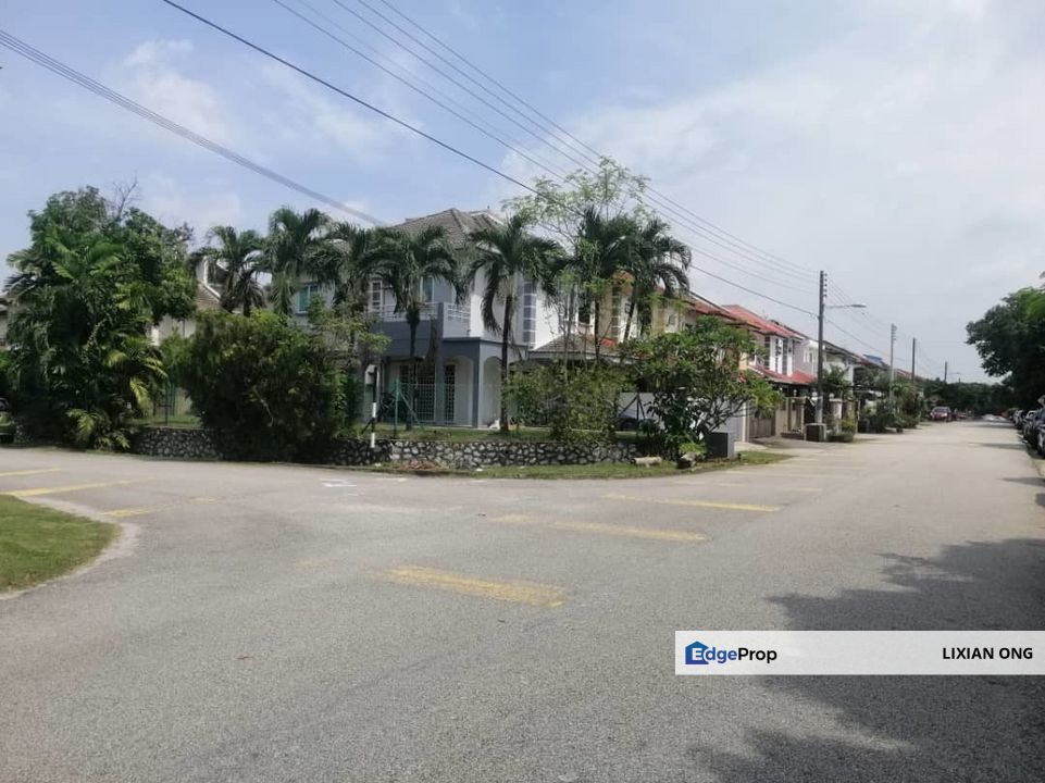 Jalan USJ 3D/3, USJ, Selangor double storey for sale for Sale @RM750,000 By LIXIAN ONG | EdgeProp.my