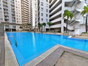 1350sf Furnished Cova Suites Condominium Kota Damansara (3 Carpark) for ...
