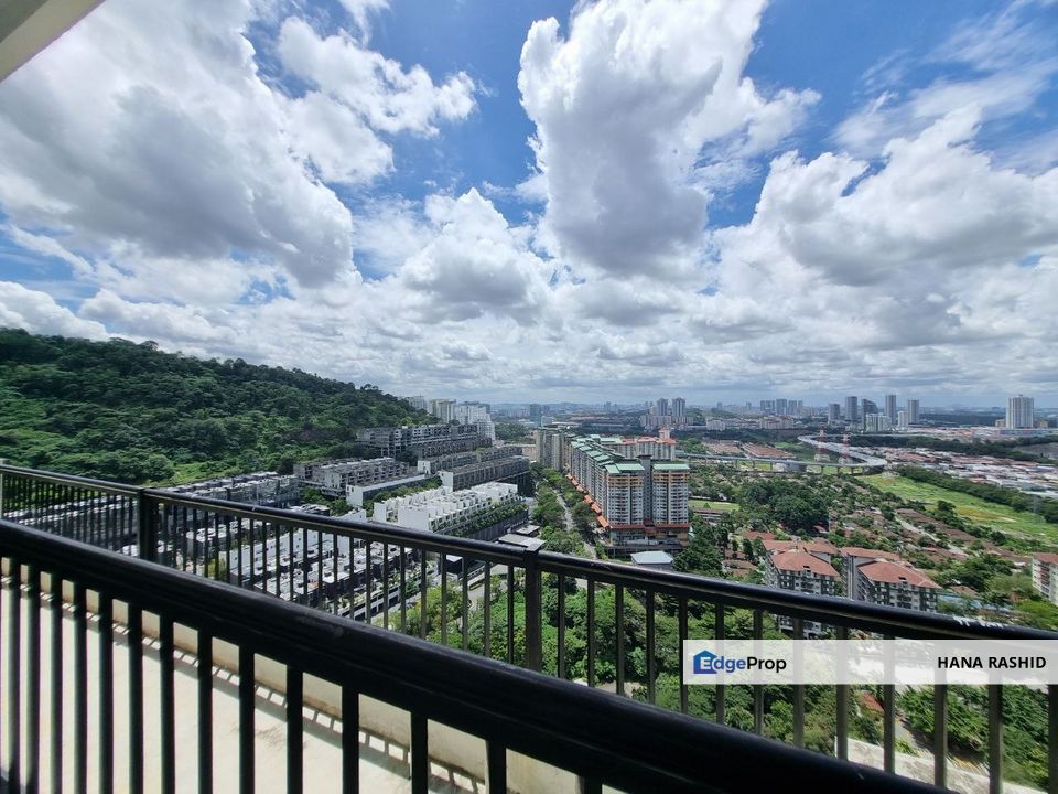 Resort Style Luxurious Condominium Armanee Terrace Damansara Perdana ...