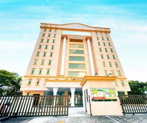 Subang Taipan USJ 9 Storey Resort Building With Lift Basement Parking ...