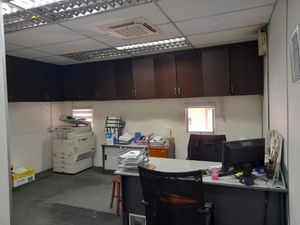 Taman Industri USJ 1, Sigle storey link factory with extra land for ...