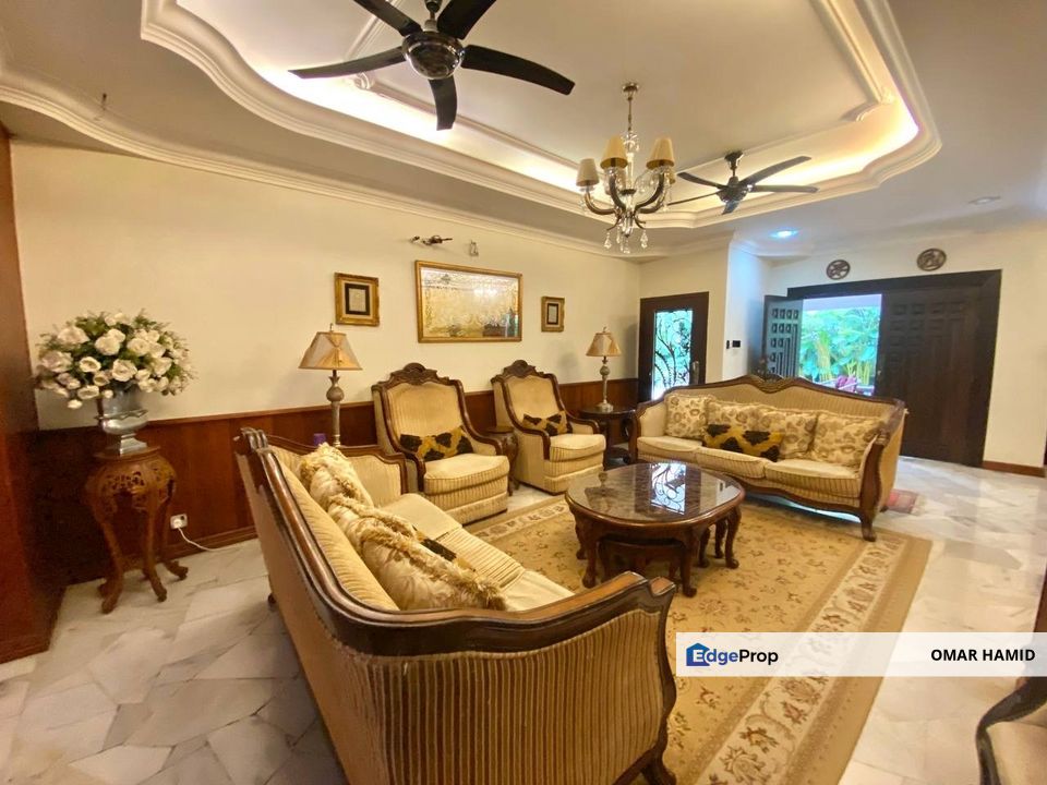 USJ 18, Subang Jaya for Sale @RM2,100,000 By OMAR HAMID | EdgeProp.my