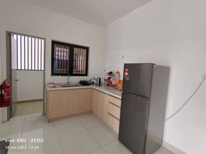 Fully furnished Ten Kinrara at BK5 near to LRT station for Sale @RM530 ...
