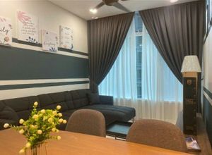 Fully Furnished Dual Key Condominium Sky Suites KLCC for Sale @RM1,000 ...