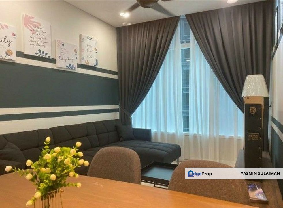 Fully Furnished Dual Key Condominium Sky Suites KLCC for Sale @RM1,000 ...