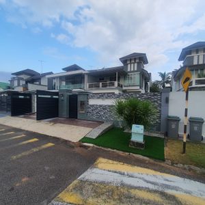 Bandar Putra IOI Palm Villa Double Storey Terrace House Gate C Kulai ...