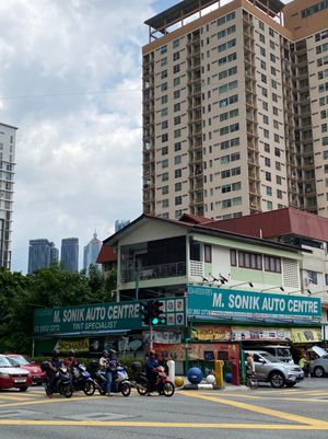 Stand Alone 3 Storey Residential Building at Jalan Raja Abdullah Kg ...