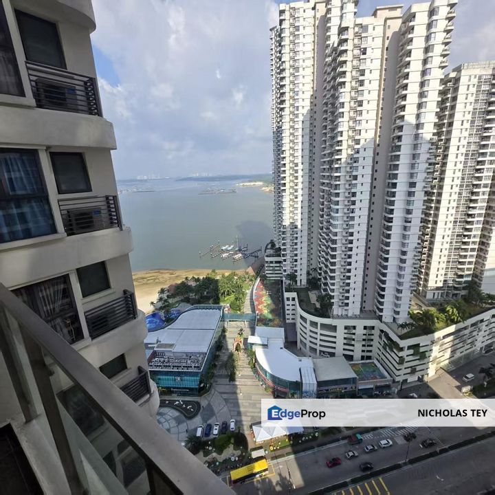 Amberside @ Country Garden Danga Bay partial Seaview for Sale @RM520 ...