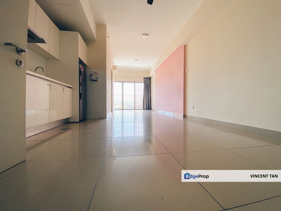 Suria Jelutong Studio Partial Furnished For Rent for Rental @RM1,100 By ...
