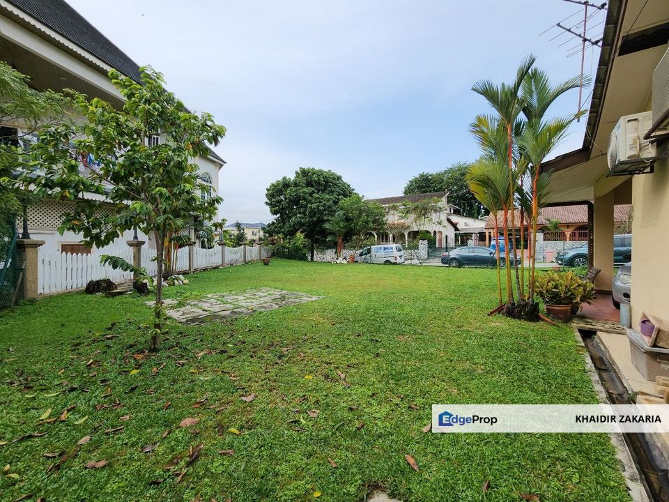 Single Storey Bungalow for Sale at SS 1, Kampung Tunku, Petaling Jaya ...