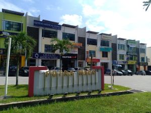 3 Storey Shop Lot for Sale @ Putra Walk, Seri Kembangan for Sale @RM1 ...