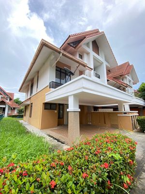 Endlot Terrace Presint 18 Putrajaya for Sale @RM970,000 By TAUFIQ AZLAN ...
